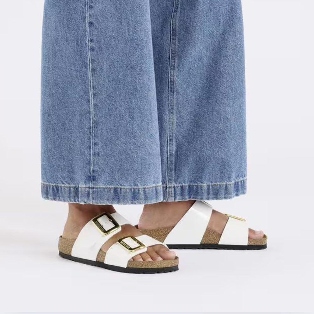 Trendy Shoes & Clothing From Popular Brands | Trend Boston – TREND BOSTON